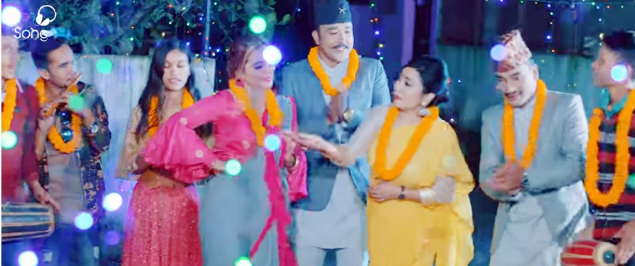 नुतन भुषालको देउसी भैलो गीत “तिहारको रमझम” सार्वजनिक (भिडियोसहित ...